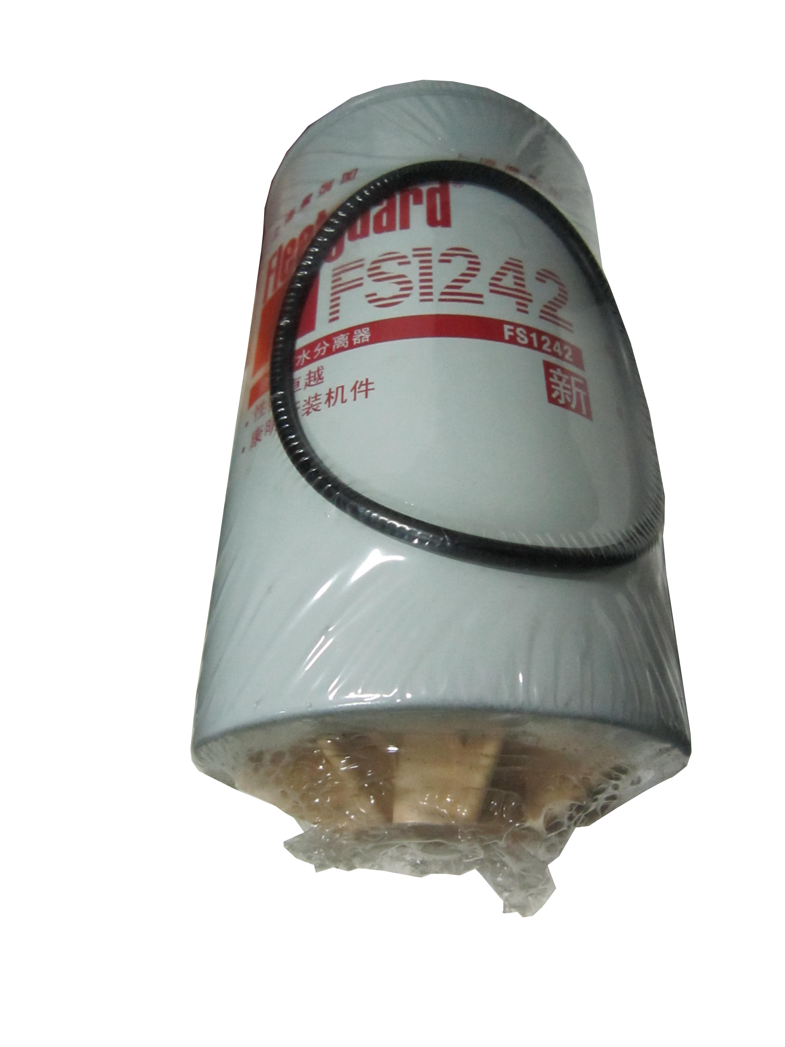 White Color 53C0104 Excavator Oil Filter / FS1242 Fuel Filter
