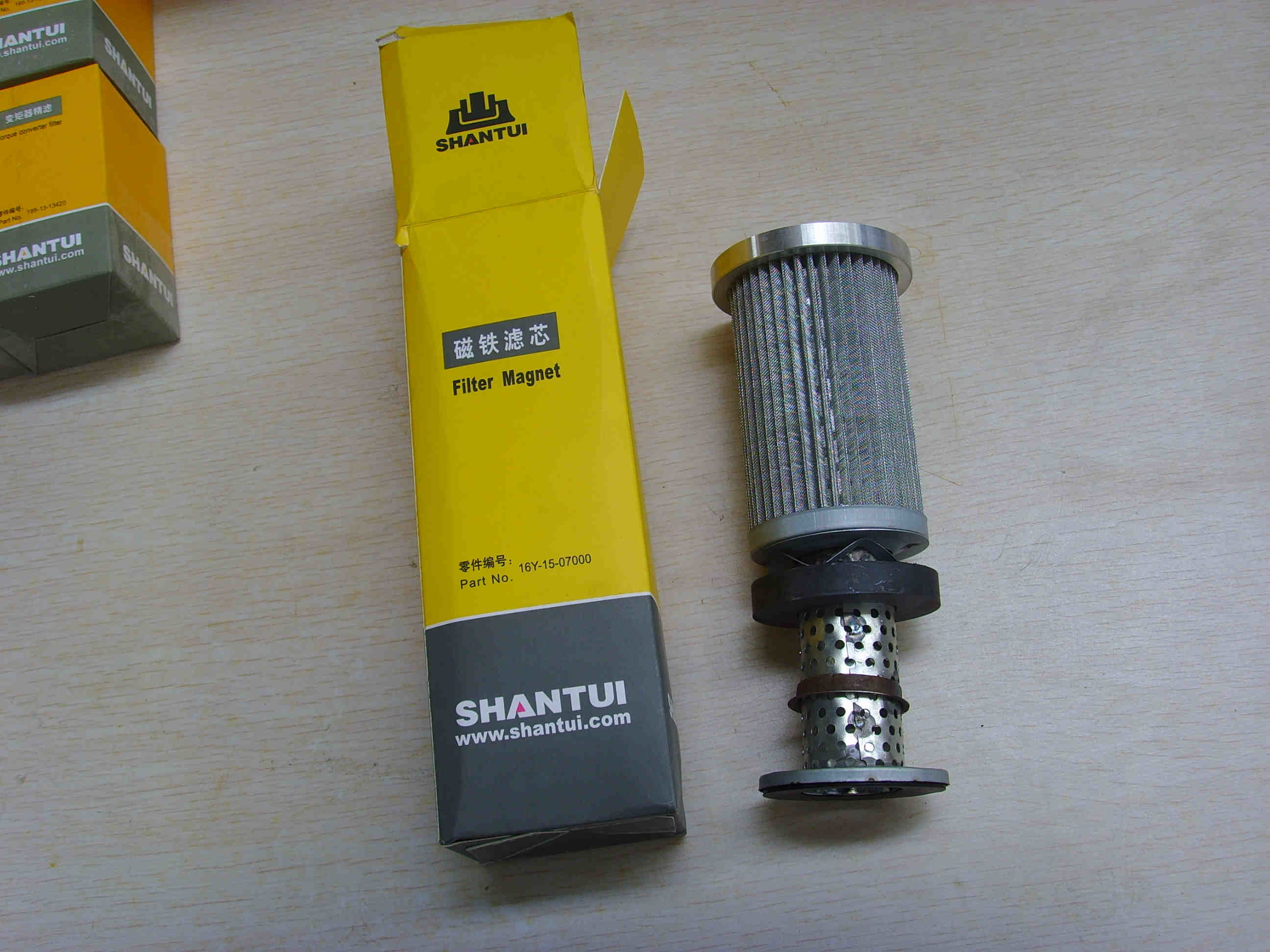 16Y-15-07000 Bulldozer Spare Parts Hydraulic Filter Element anti corrosion