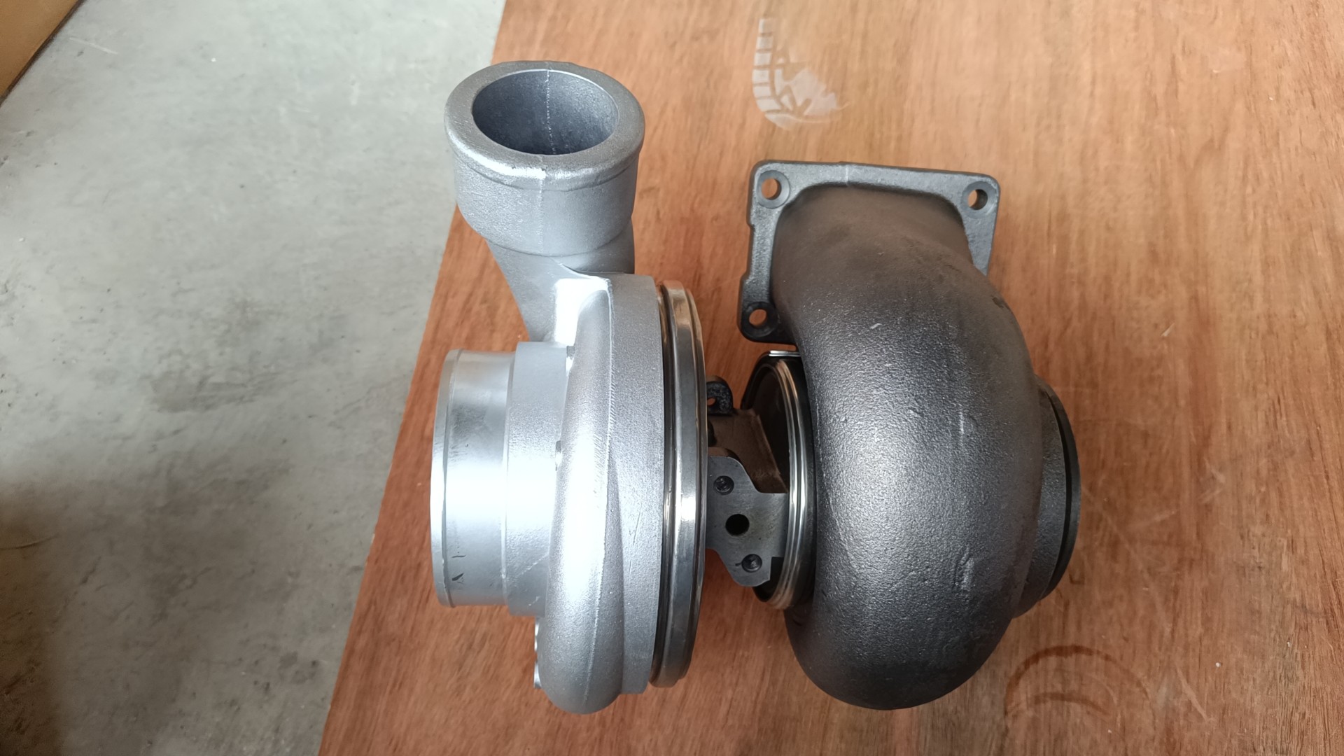 LGMC 6156-81-8110 Turbocharger 6D125E-3 engine main parts